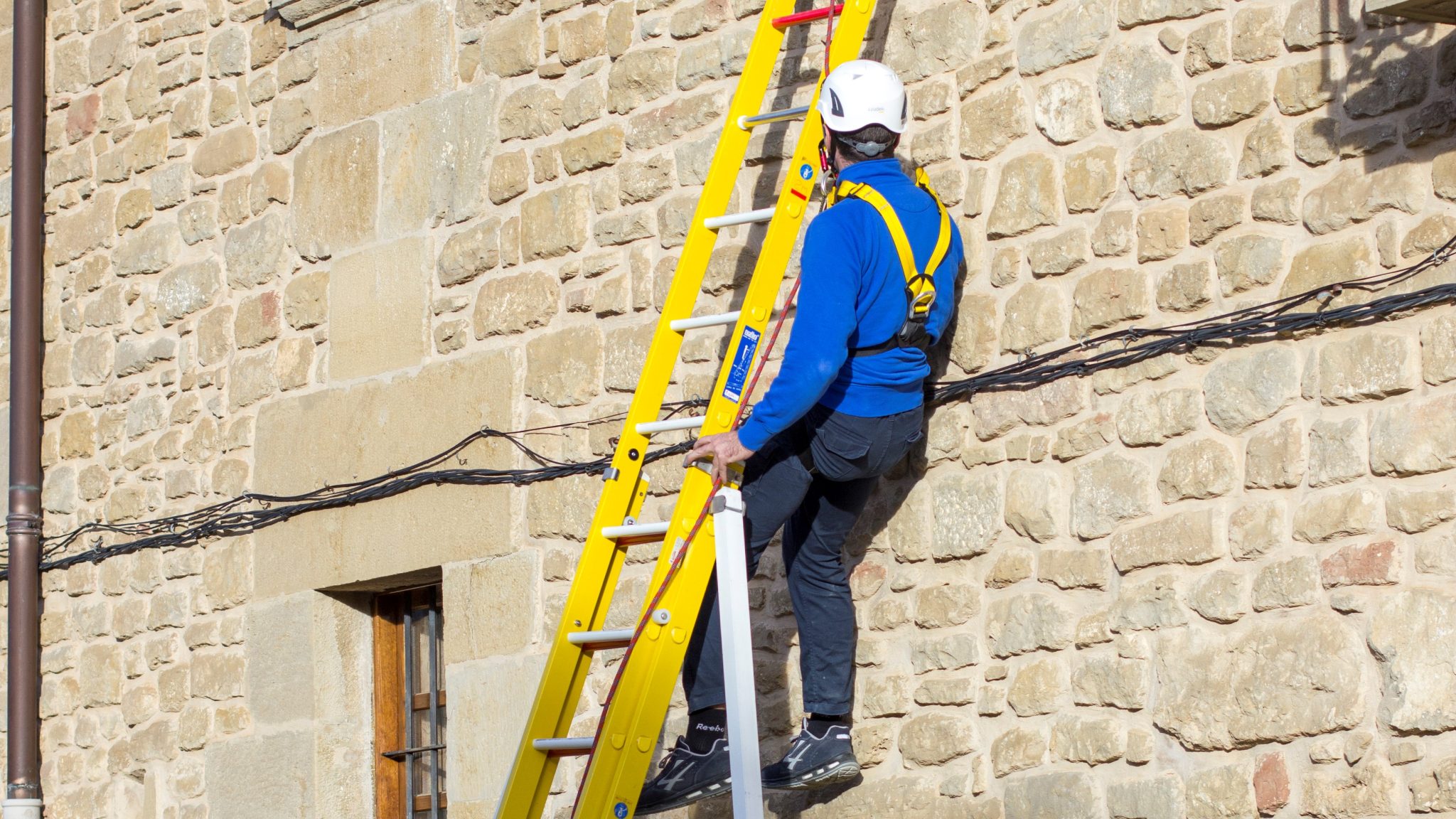 Nuevas tendencias en diseño de escaleras de trabajo - Escaleras Arizona